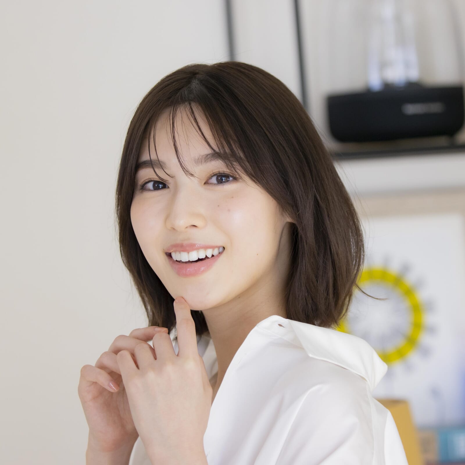 女優・白石 聖の弾けるような演技に注目！ 「美酢（ミチョ）」CM撮影現場完全密着レポート＆インタビュー – CMNOW WEB