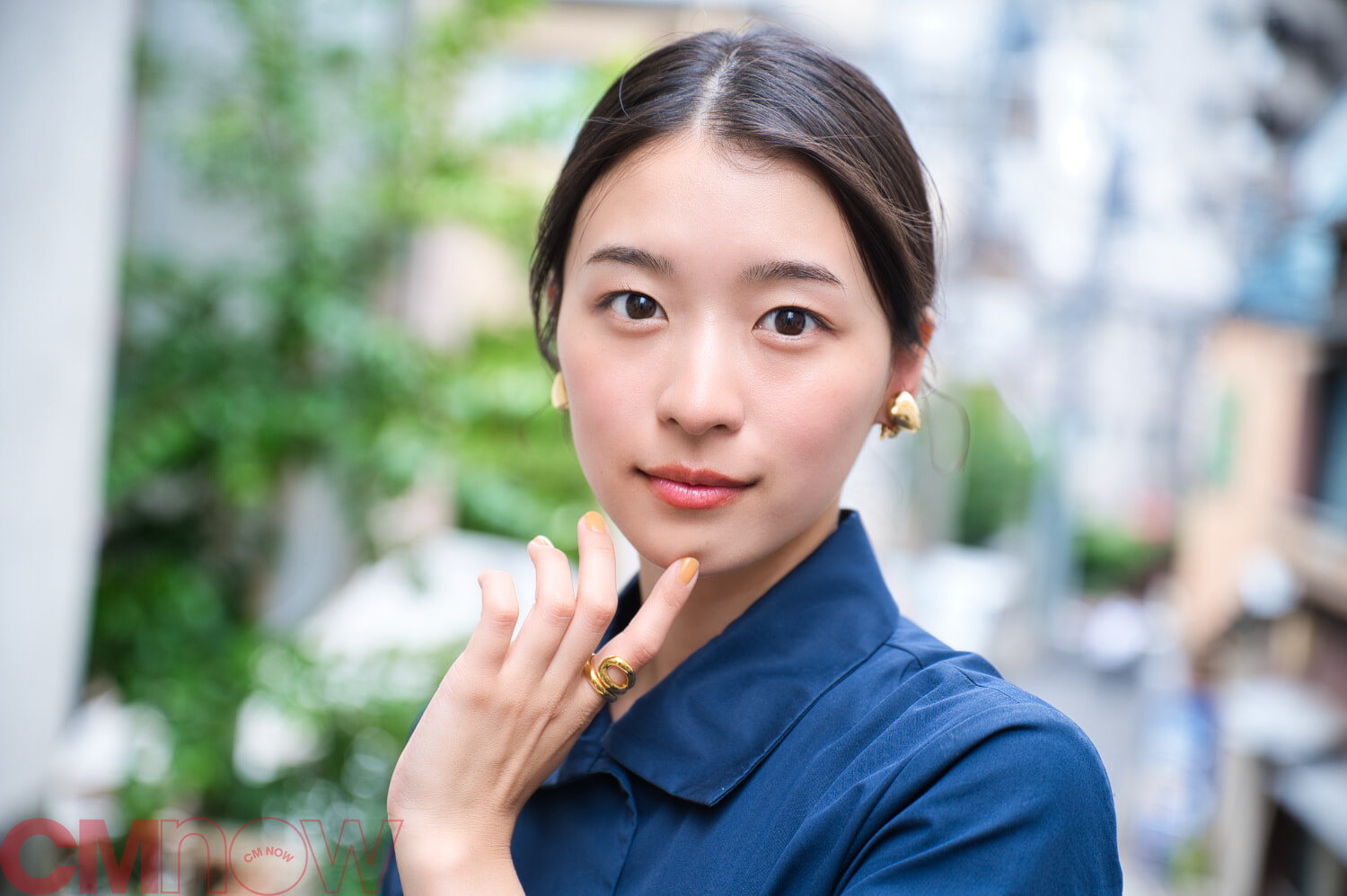 鳴海唯、大人に成り切れていない等身大の今の自分。 1st写真集「Sugarless」発売。 – CMNOW WEB