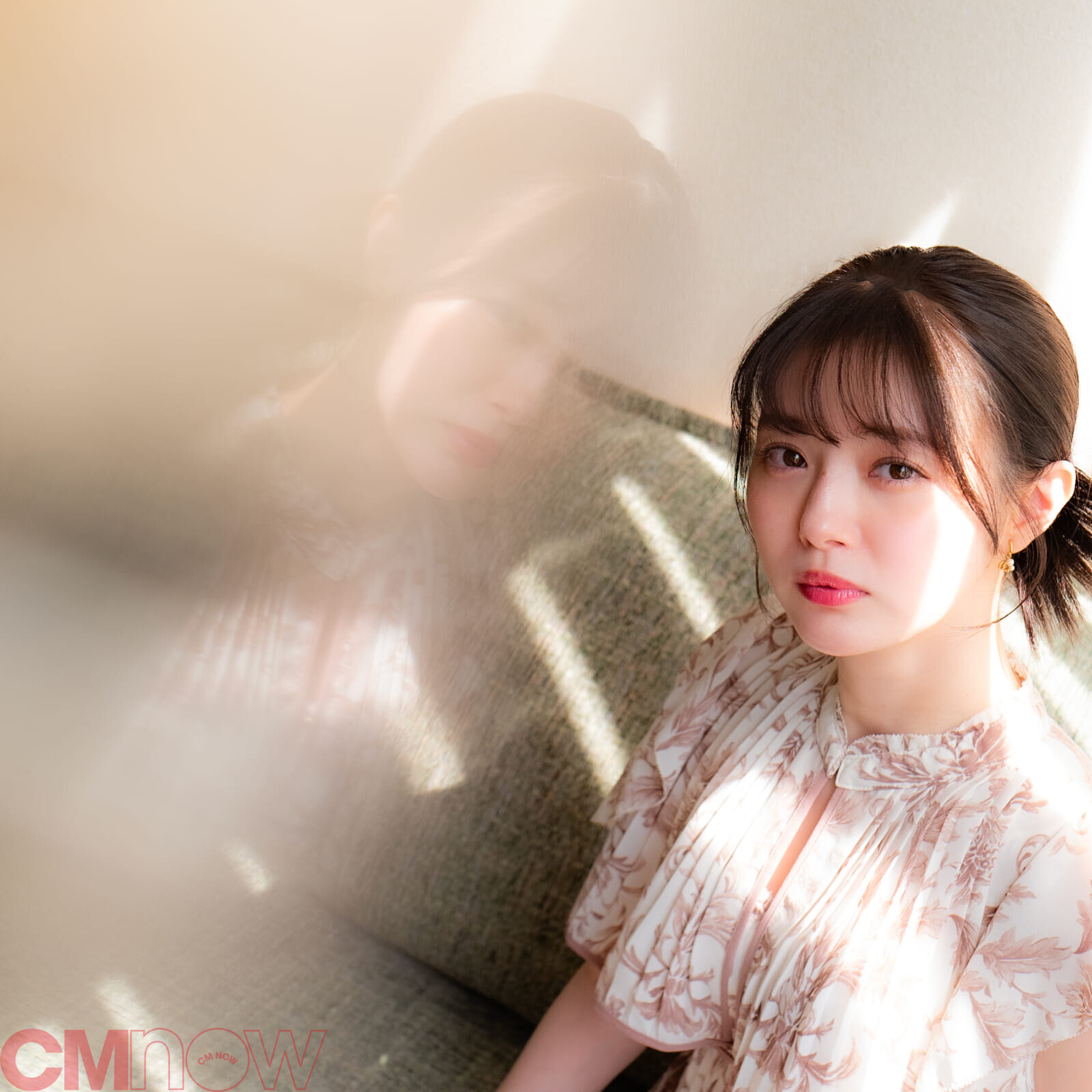 市川美織、5年ぶりの2nd写真集 果汁29%を語る！ の写真 | CMNOW | 玄光社