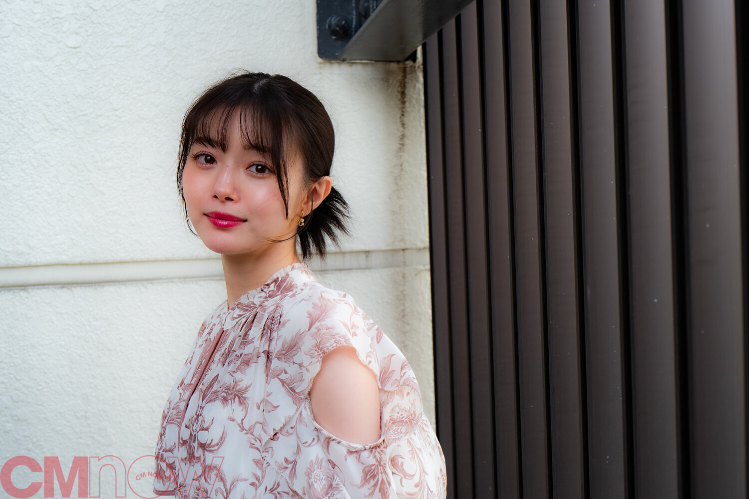 市川美織、5年ぶりの2nd写真集 果汁29%を語る！ – CMNOW WEB