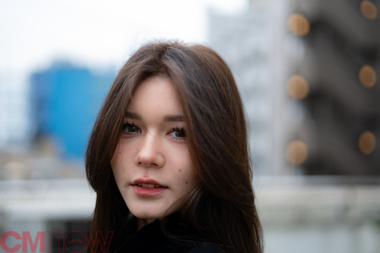 対馬カミラ、15歳。170cmの身長を武器にモデルに挑む。 の写真 | CMNOW | 玄光社