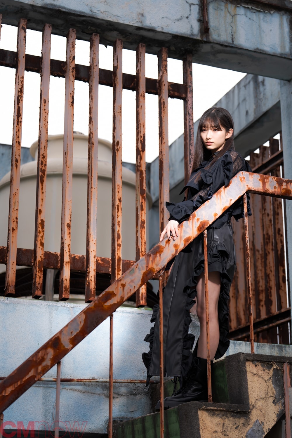 僕が見たかった青空から派生した5人組ユニットが奏でる「臆病なカラス」が、黒く舞い踊る新MVを公開！ – CMNOW WEB